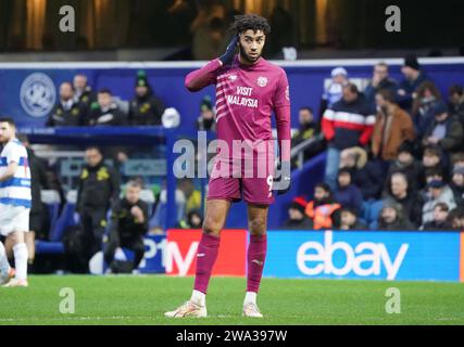 LONDRES, ANGLETERRE - 1 JANVIER : KION Etete de Cardiff City se ...