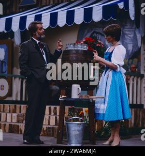 Lustige Musikanten, ZDF Volksmusik Show, Deutschland, 1982, modération ...