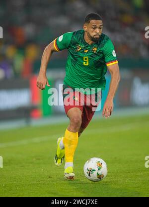 Janvier 15 2024 : Franck Mario Magri (Cameroun) contrôle le ballon lors ...