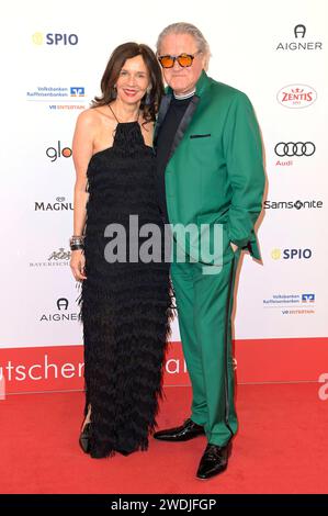 Michael Brandner mit Ehefrau Karin Brandner beim 48. Deutschen Filmball ...