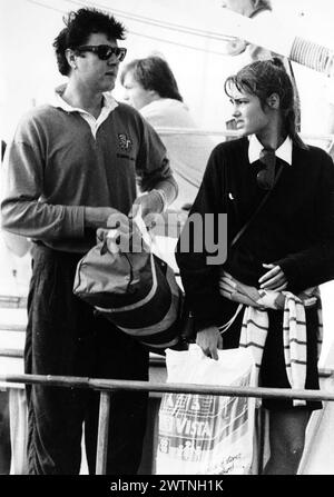 SIMON LE BON DE DURAN DURAN À BORD DE SON TAMBOUR DE YACHT AU DÉPART DE ...