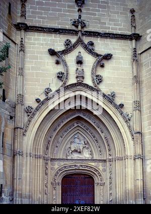 PORTADA DE LA IGLESIA DE NUESTRA SEÑORA DE LOS MILAGROS - SIGLO XVI ...