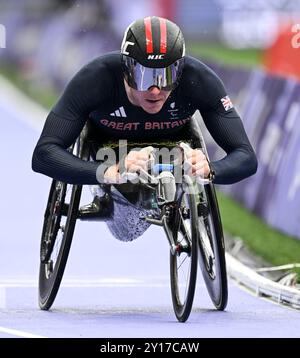 Nathan Maguire, de Grande-Bretagne, en compétition dans la première ...