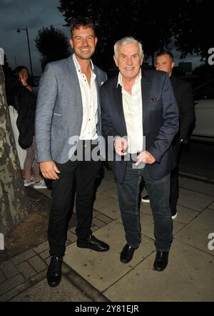 Ashley Taylor Dawson et Jimmy McKenna aux Inside Soap Awards 2024 ...