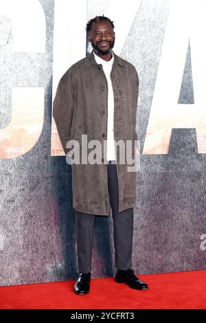 Sule Rimi BEI der Premiere der Miniserie le jour du Jackal in der Queen ...