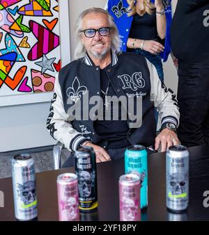 Robert Geiss / Vorstellung von Scull liquid, der neuen Wasser-Marke der ...