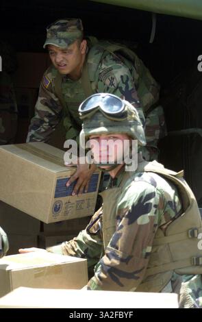 01 avril 2004 ; Cité Soleil, Haïti ; spécialiste YOURY DAMBREVILLE un ...
