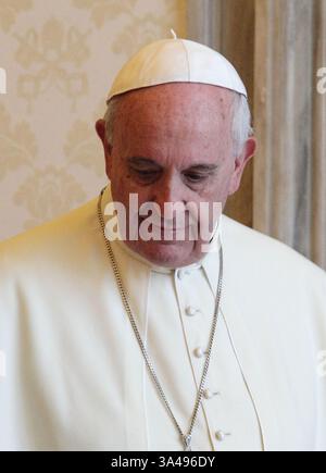 20 juin 2014 - État de la Cité du Vatican (Saint-Siège) - le secrétaire ...