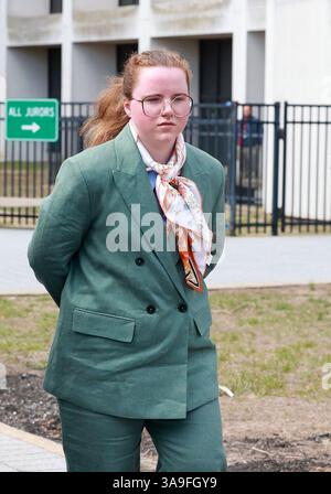 RIVERHEAD, NEW YORK - MARS 28 : le témoin Kallie Harris généticien avec ...