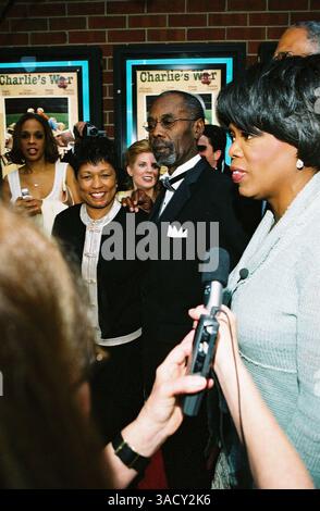 01 mai 2003 ; Nashville, Tennessee, États-Unis ; NATALIE COLE DUPREE et ...