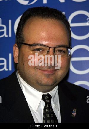 04 décembre 2001 ; New York, NY, États-Unis ; « Survivor 3 » a rejeté ...