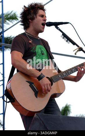 01 mai 2005 ; West Palm Beach, Floride, États-Unis ; chanteur du groupe ...