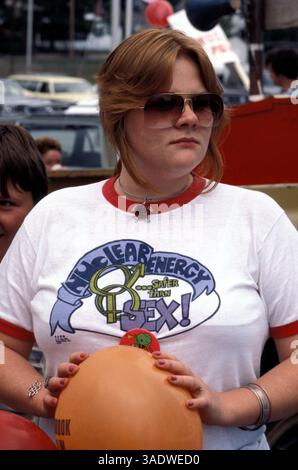 01 avril 1975 ; Seabrook, NH, États-Unis ; rassemblement pro-nucléaire ...