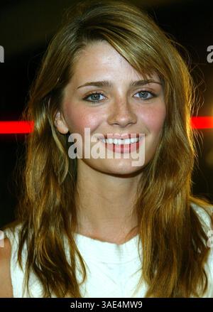 01 décembre 2003 ; Westwood, CA, États-Unis ; L'actrice MISCHA BARTON à ...