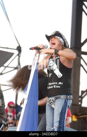 04 mai 2008 - East Rutherford, New Jersey, États-Unis - BRET MICHAELS ...