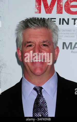 01, 2010 - New York, New York, États-Unis - PIERCE BROSNAN. Quittant ...