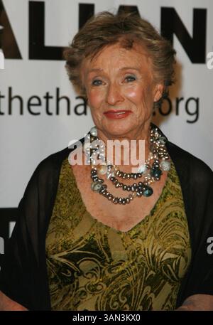 02 nov. 2008 - Beverly Hills, Californie, États-Unis - RUTA LEE, CLINT ...