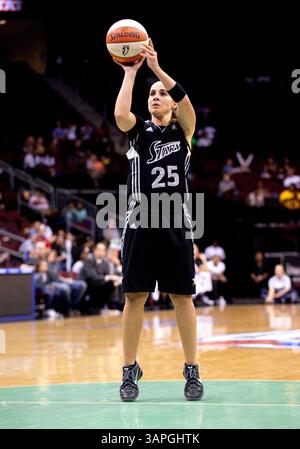 01 juillet 2011 : L'avant/centre des Silver Stars Danielle Adams (23 ...
