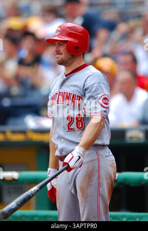 20 juillet 2011 : Chris Heisey #28 en action pendant le match MLB entre ...