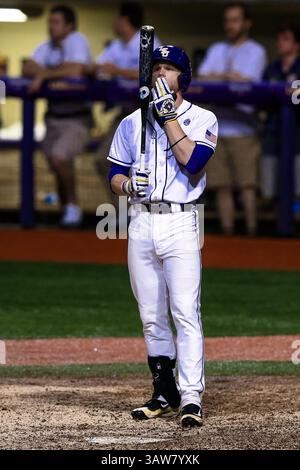 05 juin 2016 : Brennan Breaux (6 ans), l'outfielder de la LSU, est ...