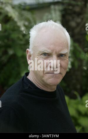 20 novembre 2003 - Hollywood, Californie, États-Unis - Malcolm McDowell ...