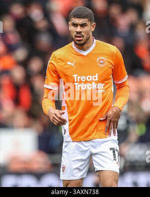 Ashley Fletcher de Blackpool lors du match de Sky Bet League 1 Exeter ...
