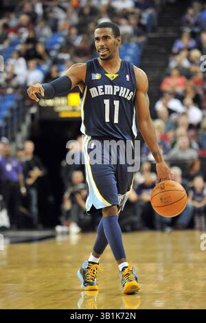 03 novembre 2010 : Mike Conley #11 des Grizzlies de Memphis en action à ...