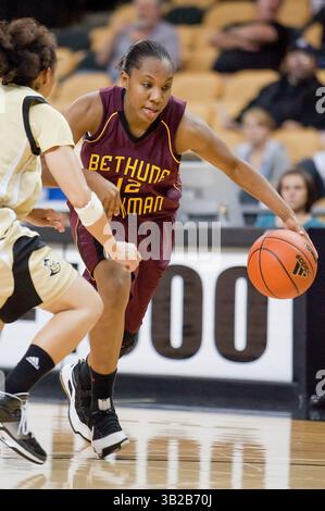 20 novembre 2009 : Sarah Bolden (22 ans), attaquante de Bethume-Cookman ...
