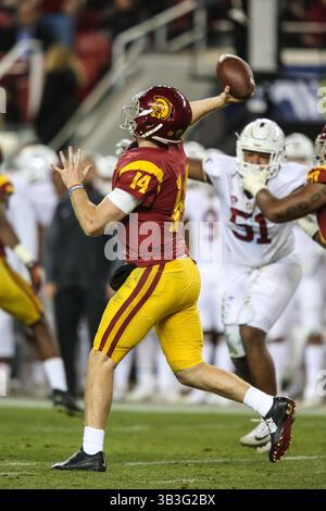 01 décembre 2017 : le quarterback Sam Darnold (14 ans) de l'USC Trojans ...