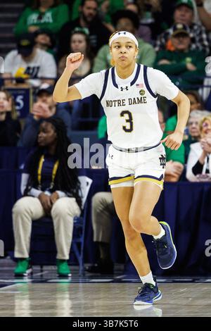 03 mars 2024 : Kiki Jefferson (12 ans), garde de Louisville, tire le ...