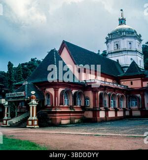Shri Shantadurga Saunstan est un complexe de temples privés appartenant ...