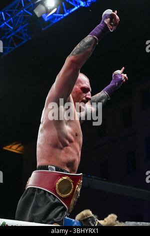 Florence, Italie. 12 juin 2025. Fabio Turchi pendant Leone Boxing Night - WBO Global ...