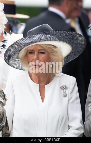 Ascot, Royaume-Uni. 21 juin 2025. Fiona Howden, épouse de David Howden ...