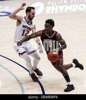 01 décembre 2020 Moraga, CA États-Unis Nicholls State Guard #55 Shawn ...