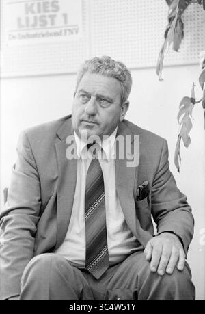 Portraits 2 gentlemen OR Hoogovens, Hoogovens, Comité d'entreprise AD ...