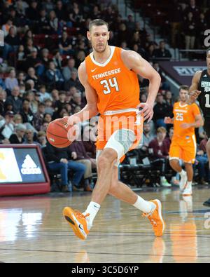 01 février 2020 : L'attaquant du Tennessee, John Fulkerson (10 ans ...