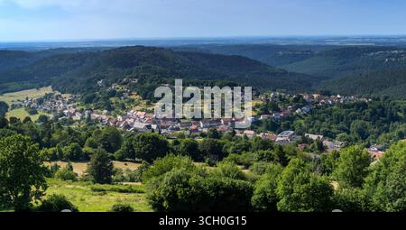 France, Moselle, Dabo, rocher de Dabo, chapelle Saint Leon, table ...