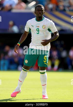 Bamba Dieng, sénégalais, court lors du match du Groupe I de la Coupe du ...