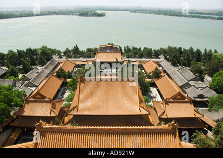 Des bâtiments au toit rouge Hall à dissiper les nuages Yihe Yuan Le ...