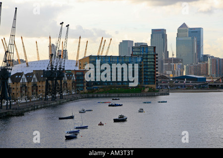 Royal Victoria Dock North Woolwich canary wharf à quai des bâtiments de ...
