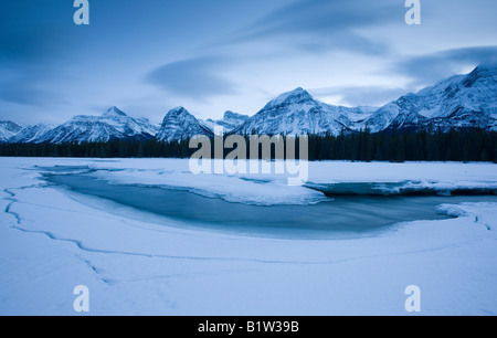 Canada Alberta gamme Sawridge vue sur la rivière Athabasca Parc ...