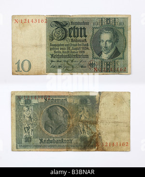 Une note de cent mille Reichsmark, émise par la République de Weimar d ...