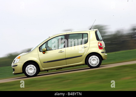 Voiture, Renault Modus 1.5 dCi, année modèle 2004, jaune--métalliques ...