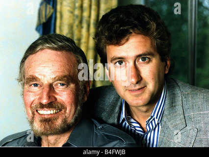 Charlton Heston acteur avec fils Fraser Heston Mirrorpix Photo Stock ...