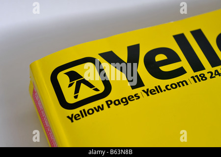 Annuaire téléphonique des Pages jaunes Photo Stock - Alamy