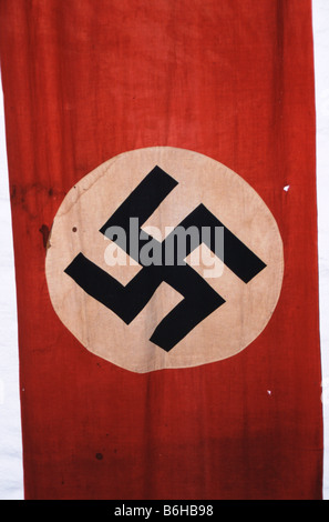 Troisième Reich allemand drapeau avec croix gammée nazie Photo Stock ...