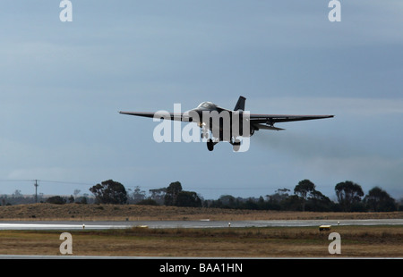 General Dynamics F 111 Swing Wing Jet Fighter RAAF Photo Stock - Alamy