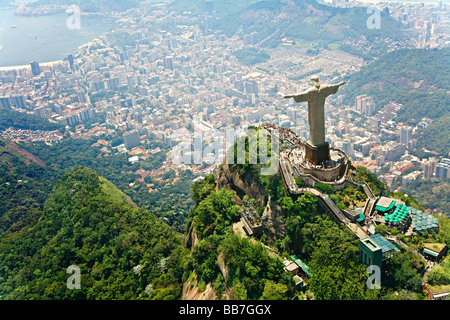 Brésil, vue aérienne de la Cité de Dieu ; Rio de Janeiro Photo Stock ...