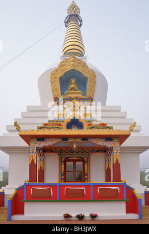 Le Stupa à Vajradhara-Ling centre bouddhiste à Aubry-le-Panthou ...