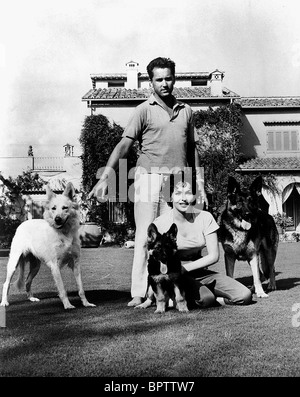 Gina Lollobrigida avec mari, Milko Skofic, fils, Milko Skofic., Jr. ca ...